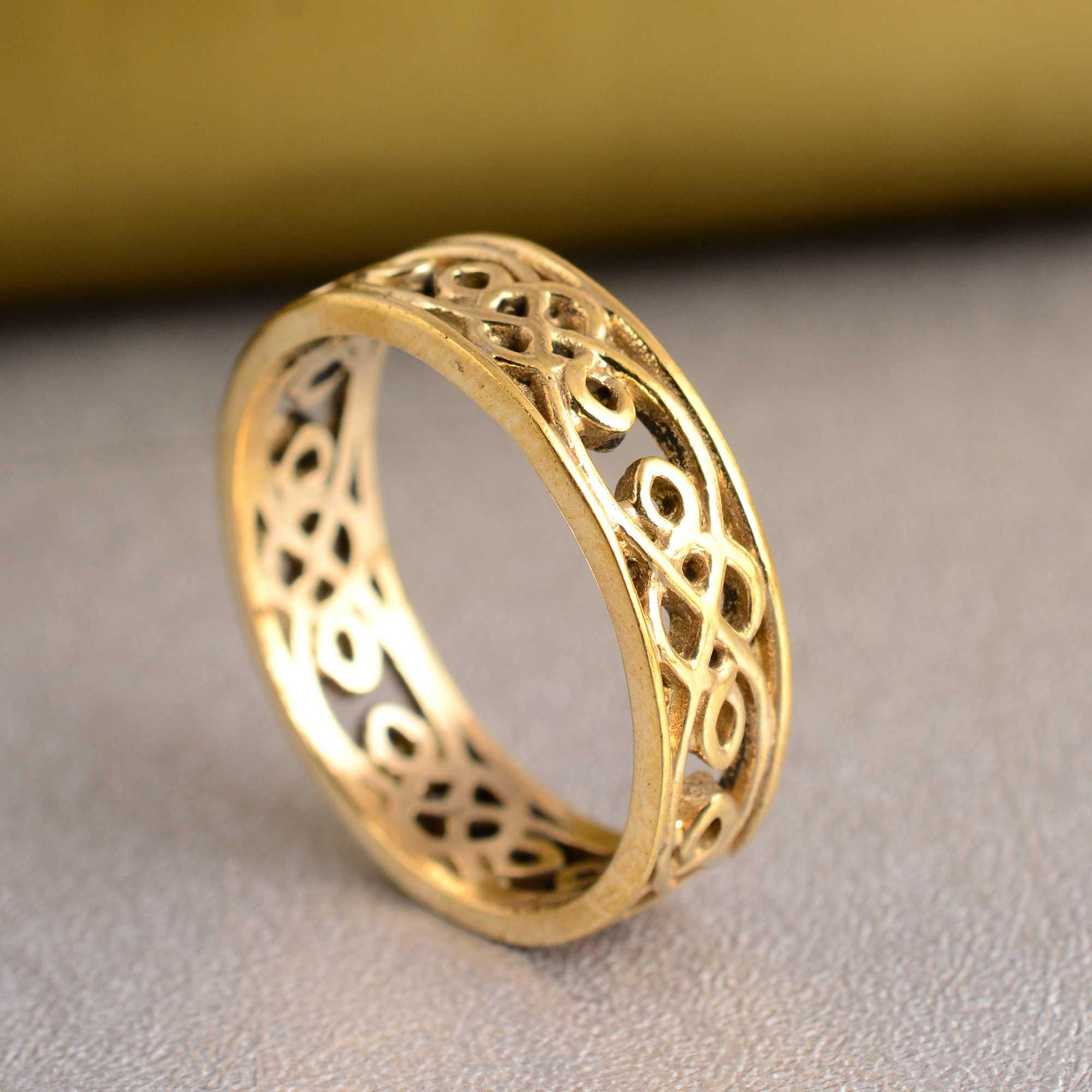 Celtic Knot Band Ring: Infinity Design for Men and Women - Etsy Canada