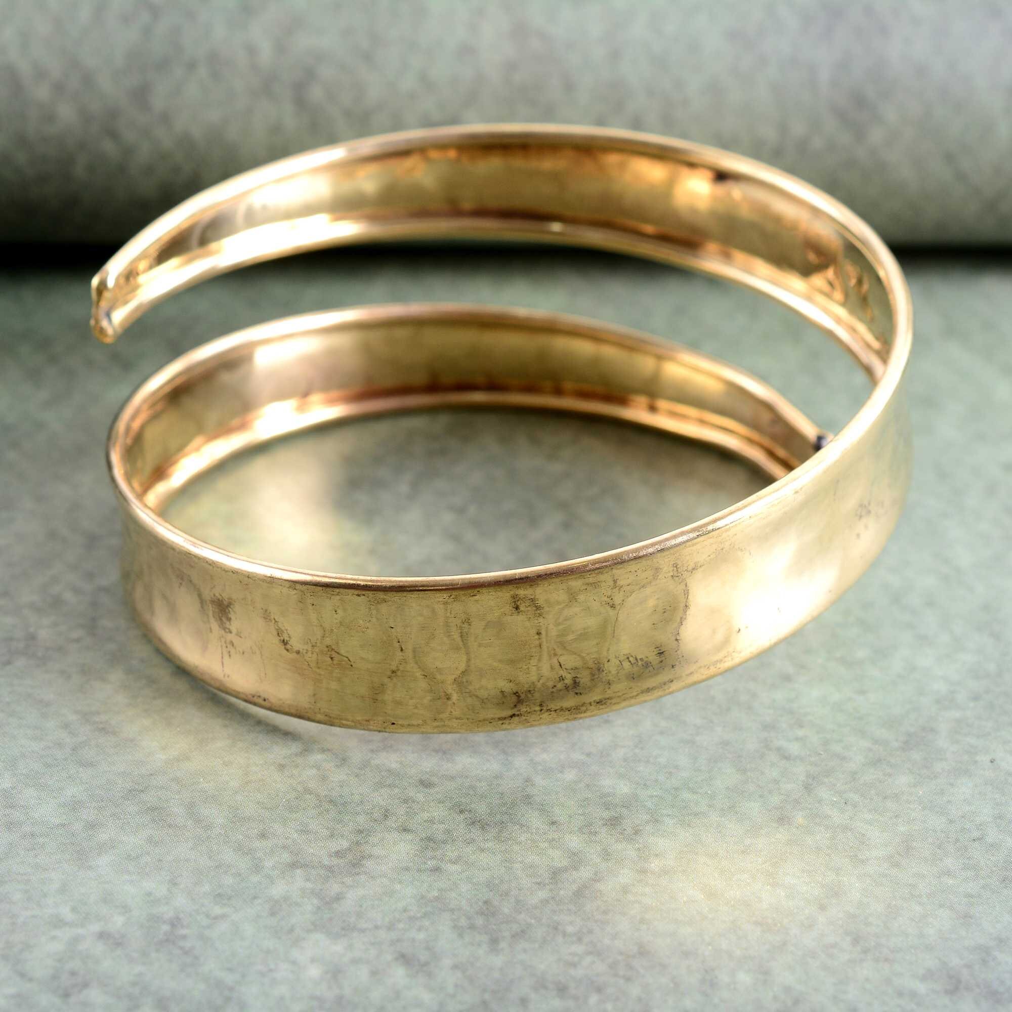 Minimalist Gold Upper Arm Cuff: Simple Arm Band Bracelet - Etsy UK