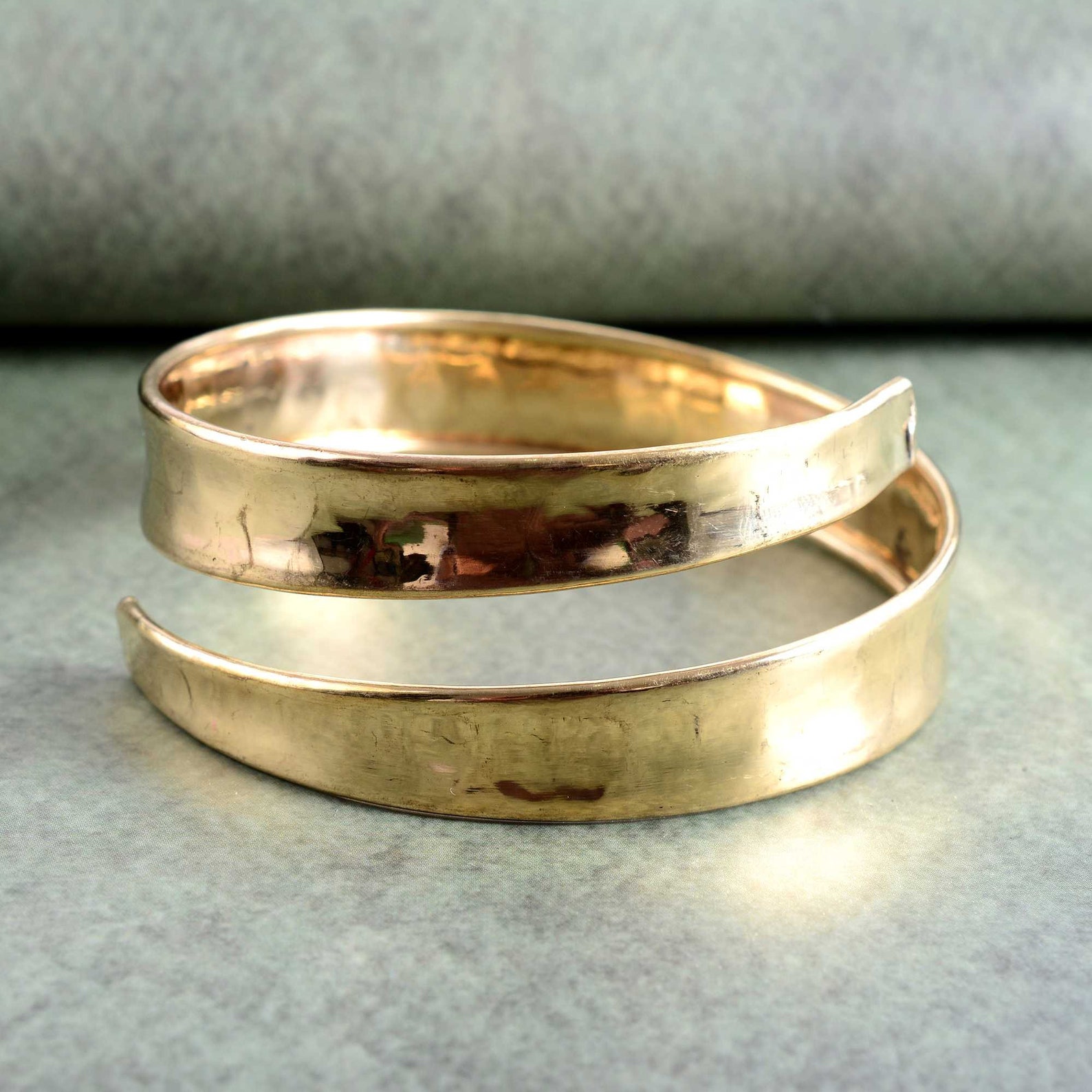Minimalist Gold Upper Arm Cuff: Simple Arm Band Bracelet - Etsy