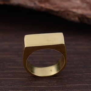 Gold Rectangle Signet Ring: Modern Bar Ring - Etsy