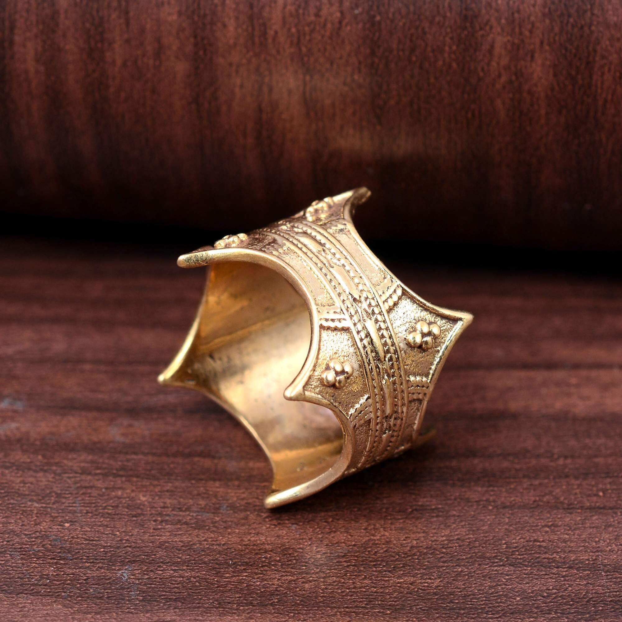 Handmade Brass Crown Ring: Minimalist Gold Wedding Jewelry - Etsy