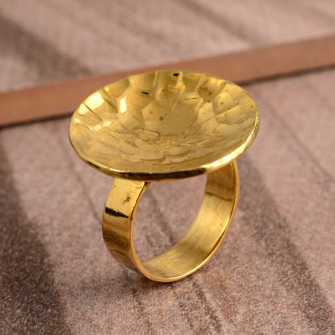 Gold Hammered Circle Ring, Disk Ring, Circle Ring, Gold Ring, Hammered ...