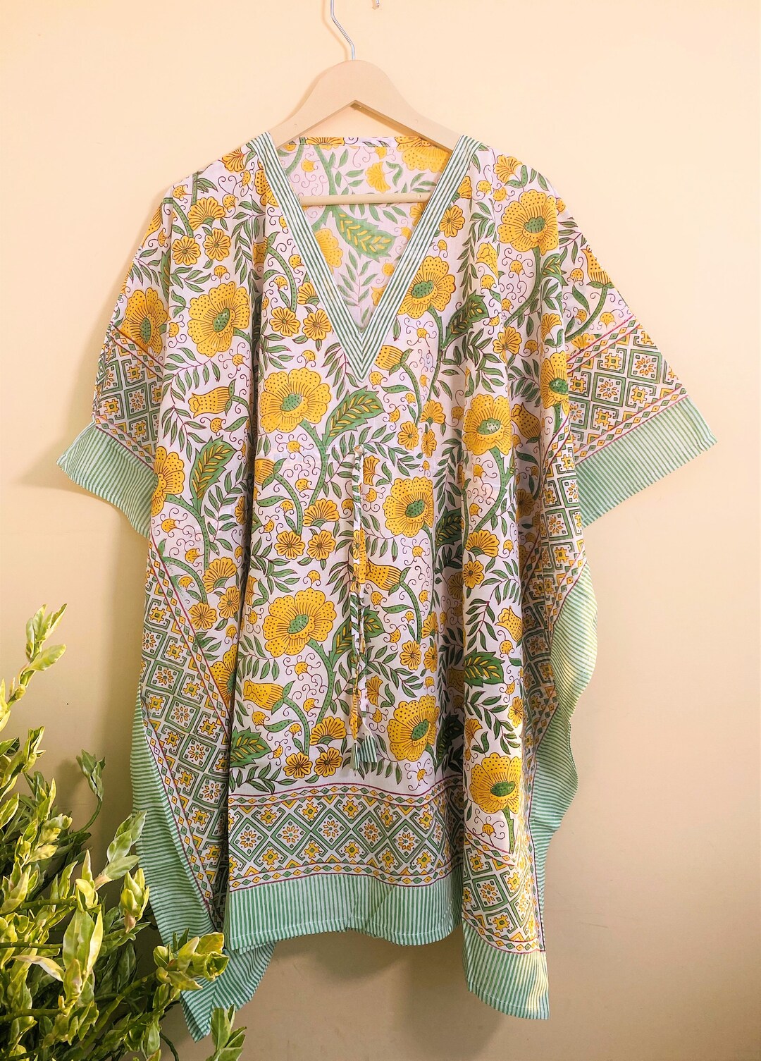 Women Night Wear Kaftan, Indian Floral Short Kaftan, Ethnic Beach Dress ...