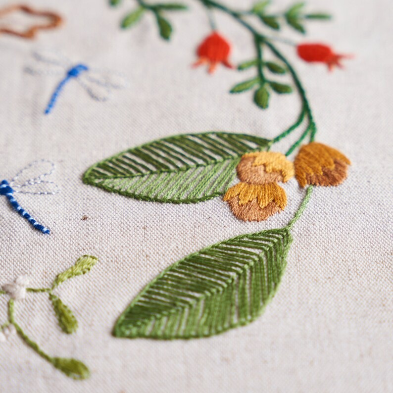 Modern Crewel With Dragonfly PDF - Etsy