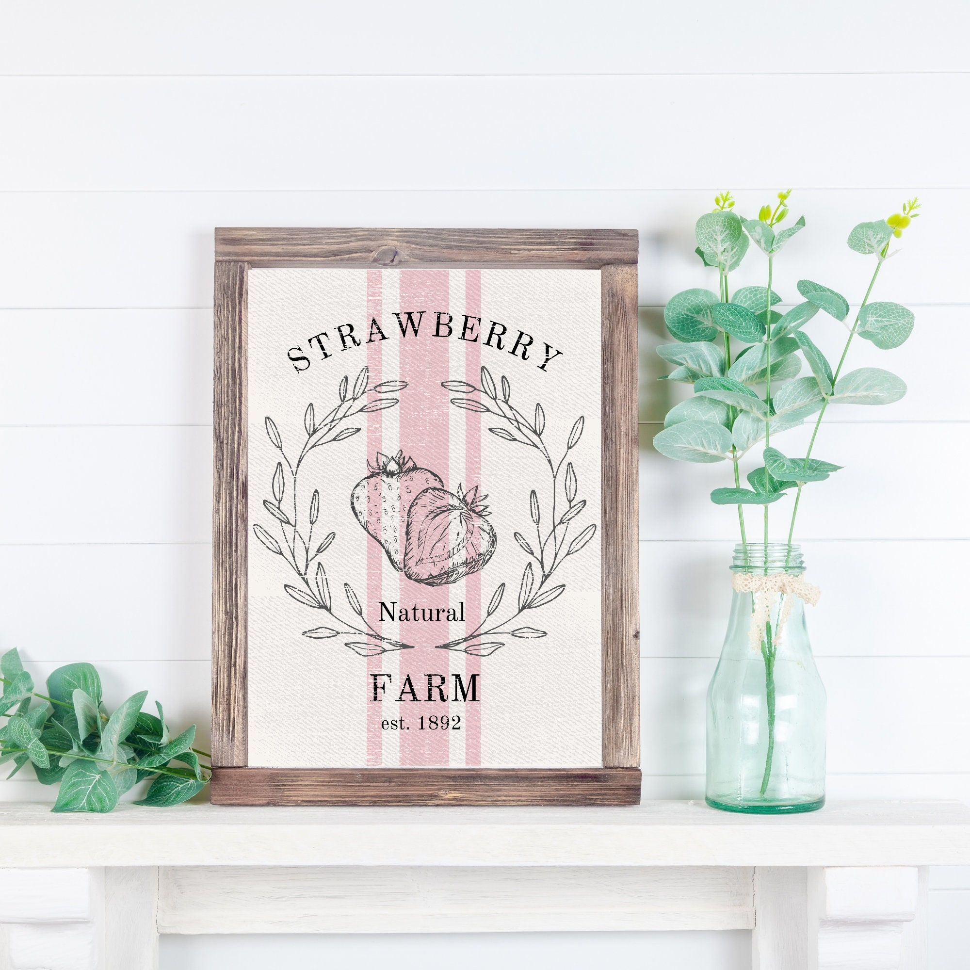 Vintage Grainsack Strawberry Wall Art Farmhouse Style Strawberry Art ...