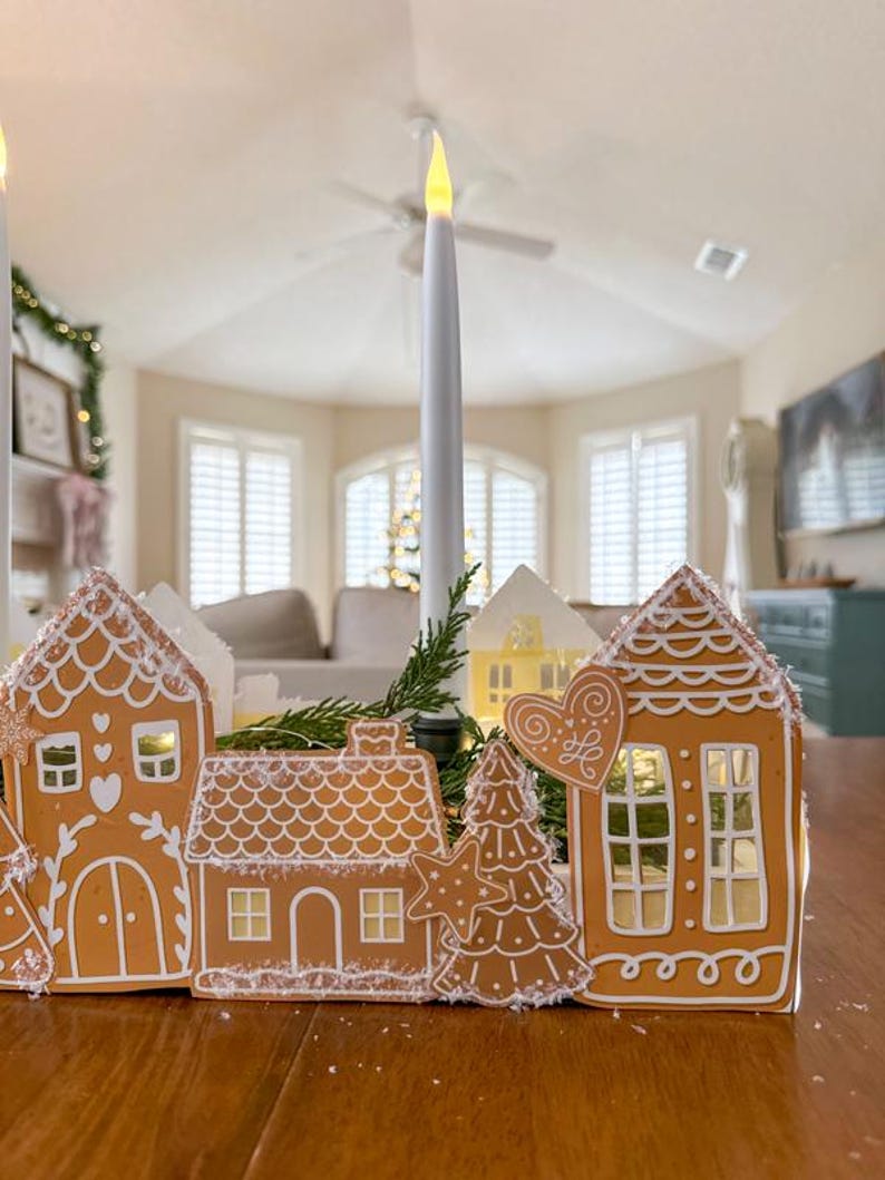 Gingerbread Village Centerpiece Printable, Christmas Gingerbread House ...