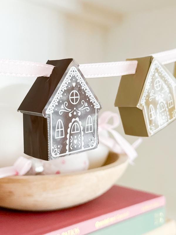 Gingerbread House Garland Printable, Christmas Gingerbread Banner, DIY ...
