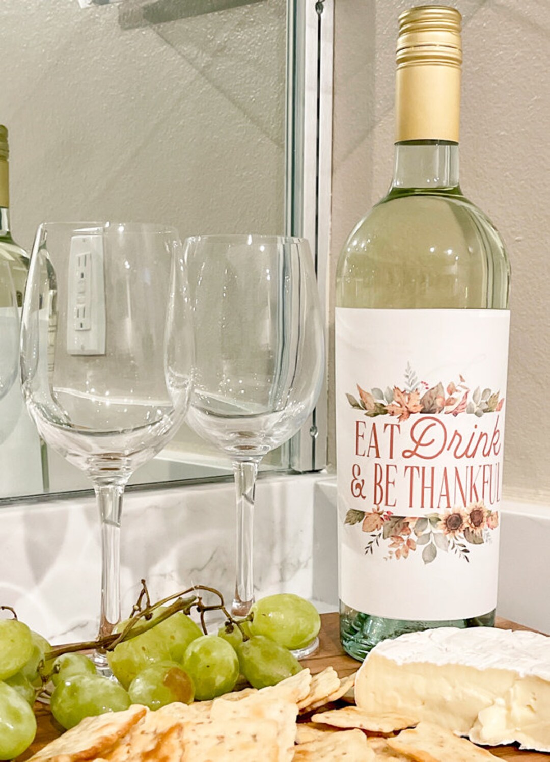 Sunflower Wine Wrap & Gift Tags Printable, Eat Drink Be Thankful Wine ...