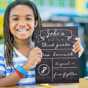 Chalkboard First Day of School Sign Printable | Back to School Reusable ...