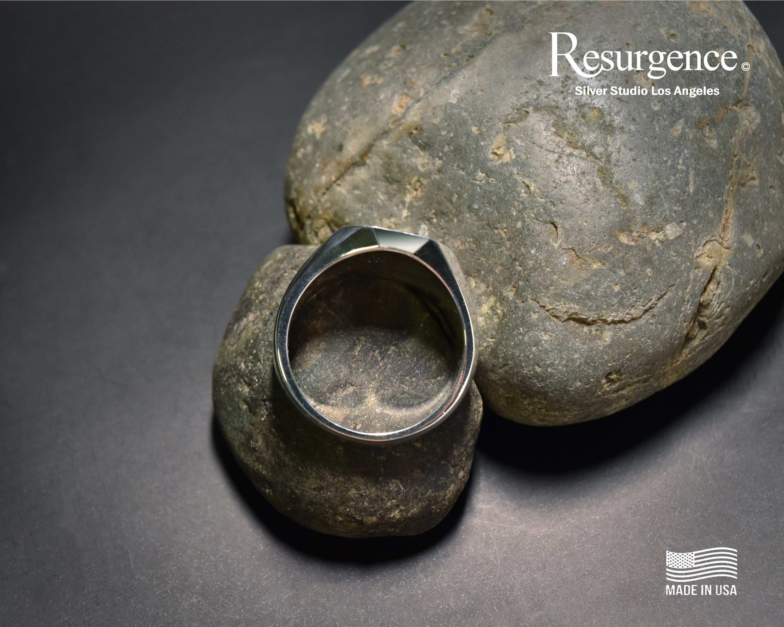 Men's the Thinker Sculpture Ring - Etsy