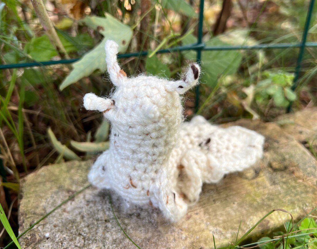 MIDDLING Slug Plush Crochet rustic Cream - Etsy