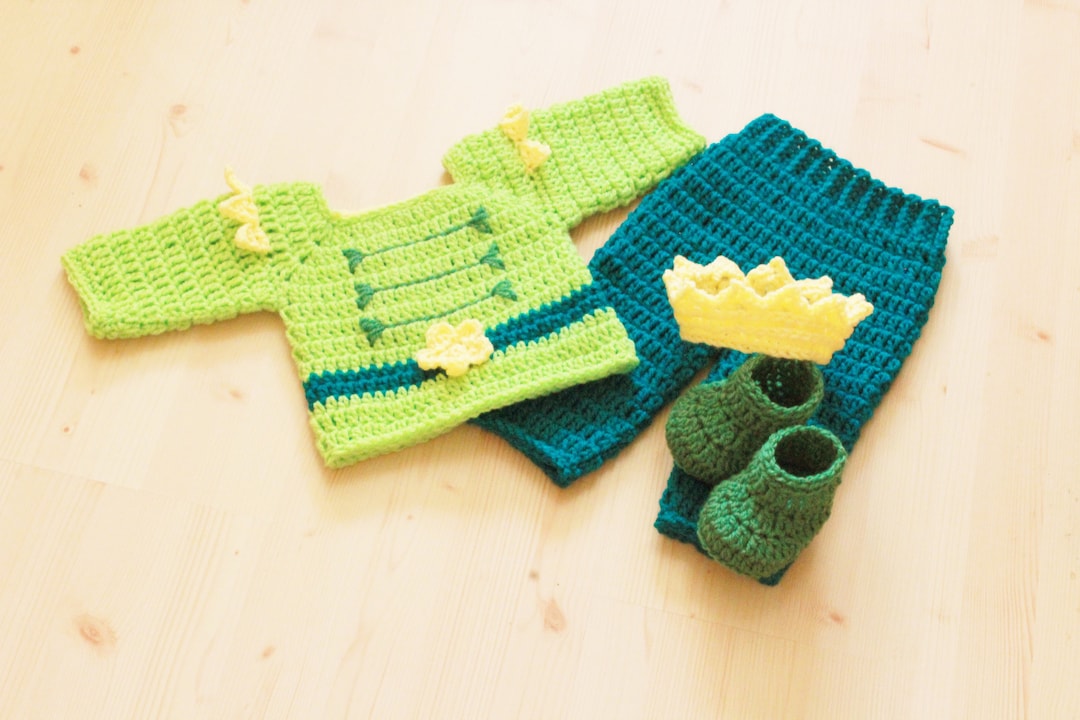 Crochet Baby Prince Naveen Inspired Costume: Newborn Boy Outfit - Etsy