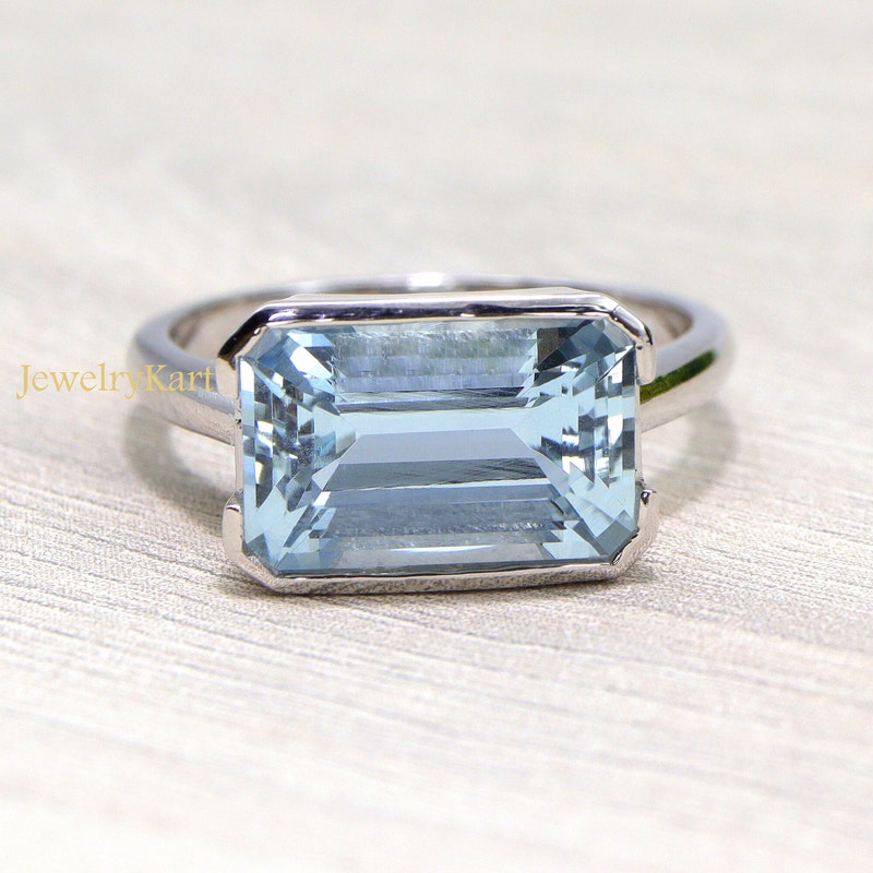 Horizontal Ring - Etsy