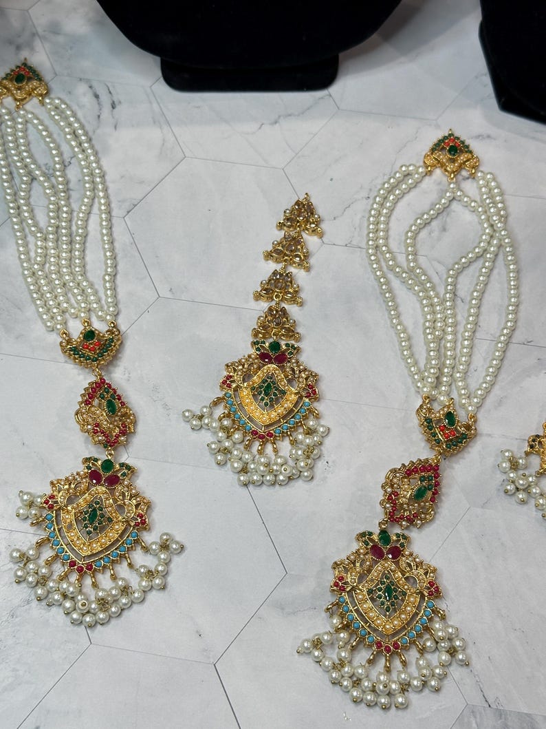 Antique Gold Pakistani Bridal Jewelry Set: Necklace, Jhoomer, Passa - Etsy