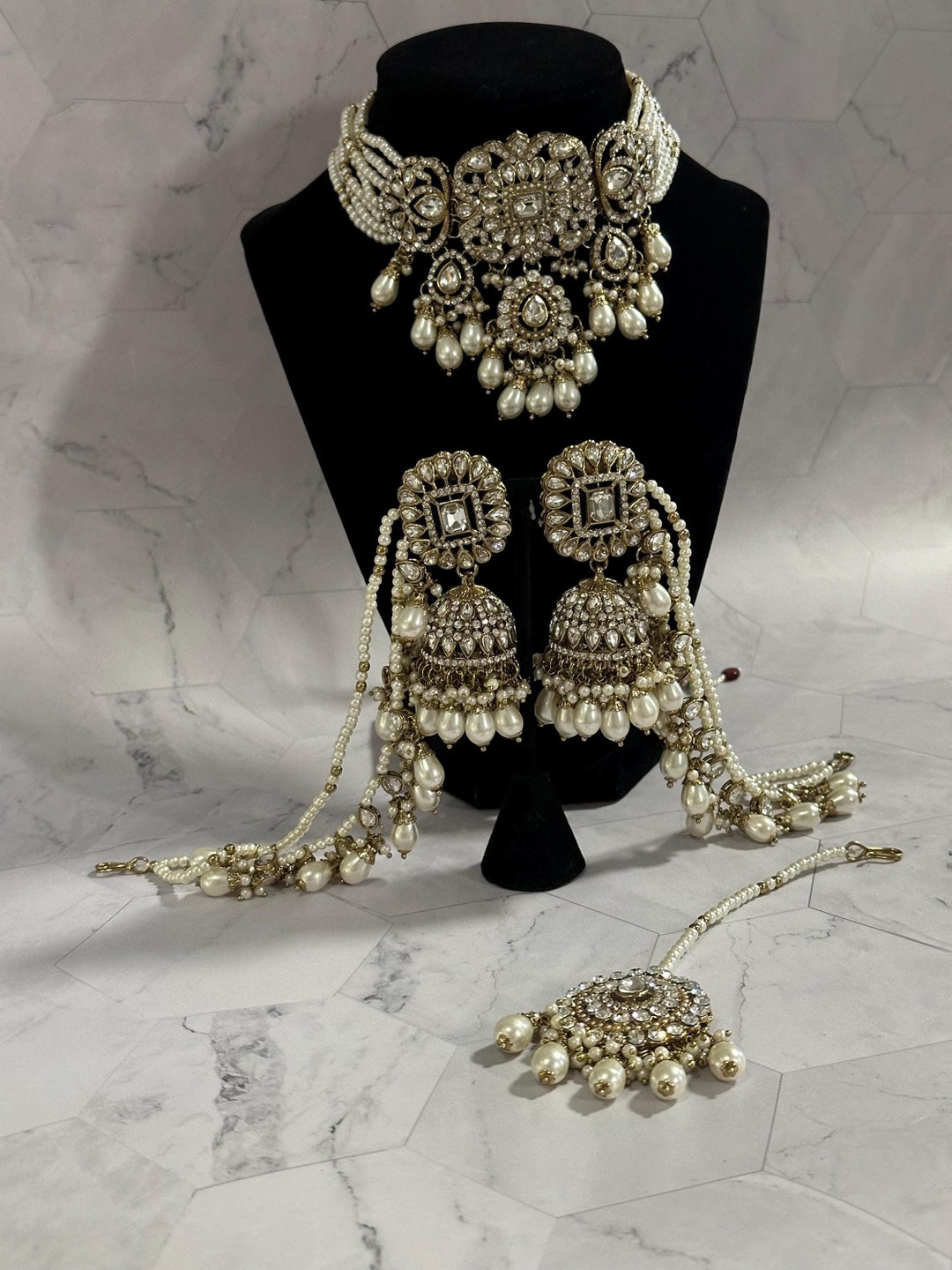 Elegant Antique Gold Base White Stones Pakistani Choker Set/pakistani ...