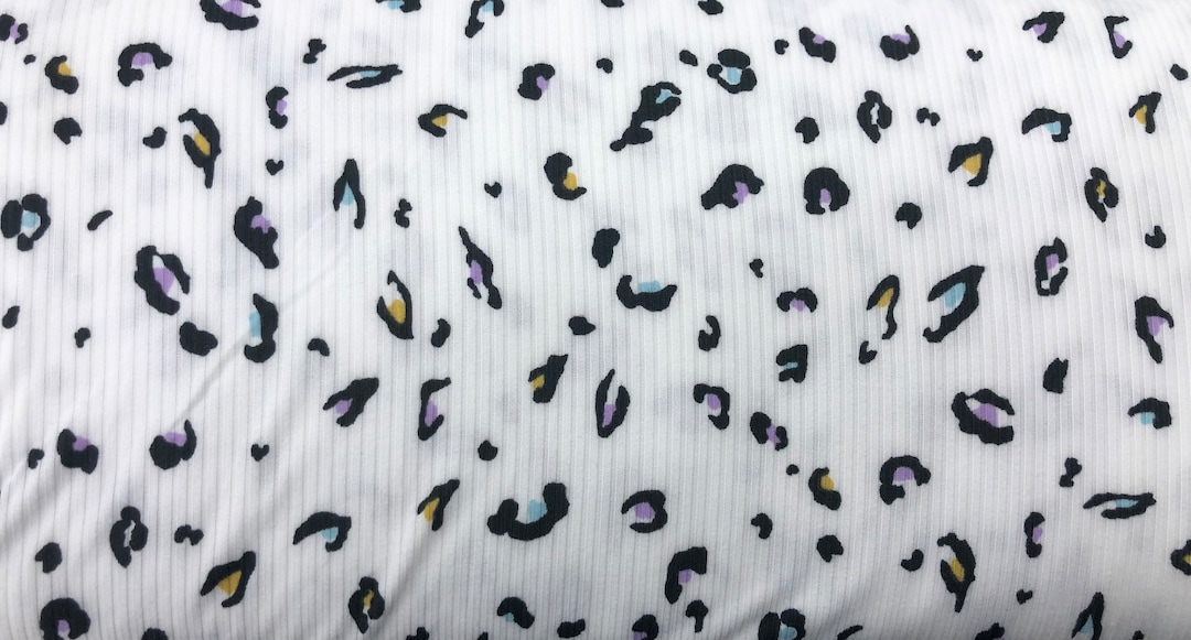 Multi-color Leopard Rin Knit Fabric, Animal Print, Polyester & Spandex ...