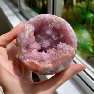 Pink Amethyst With Agate Sphere (has Beautiful Rosette Amethyst Druzy ...