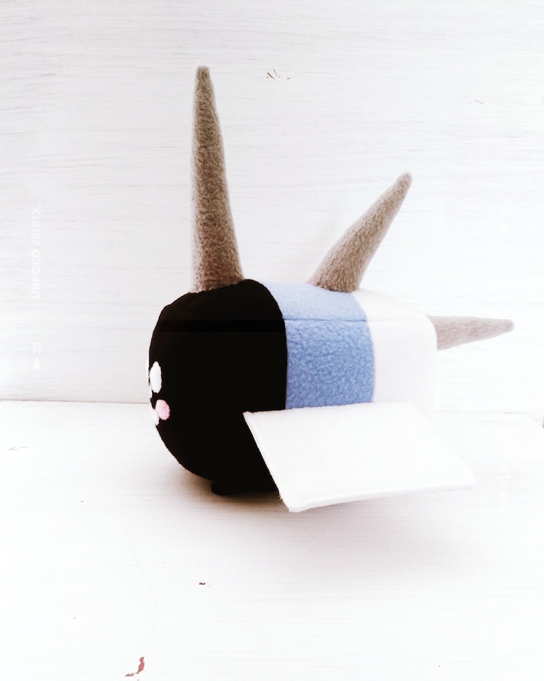 Minecraft Bee With Spikes Vicious Plush Toy - Etsy