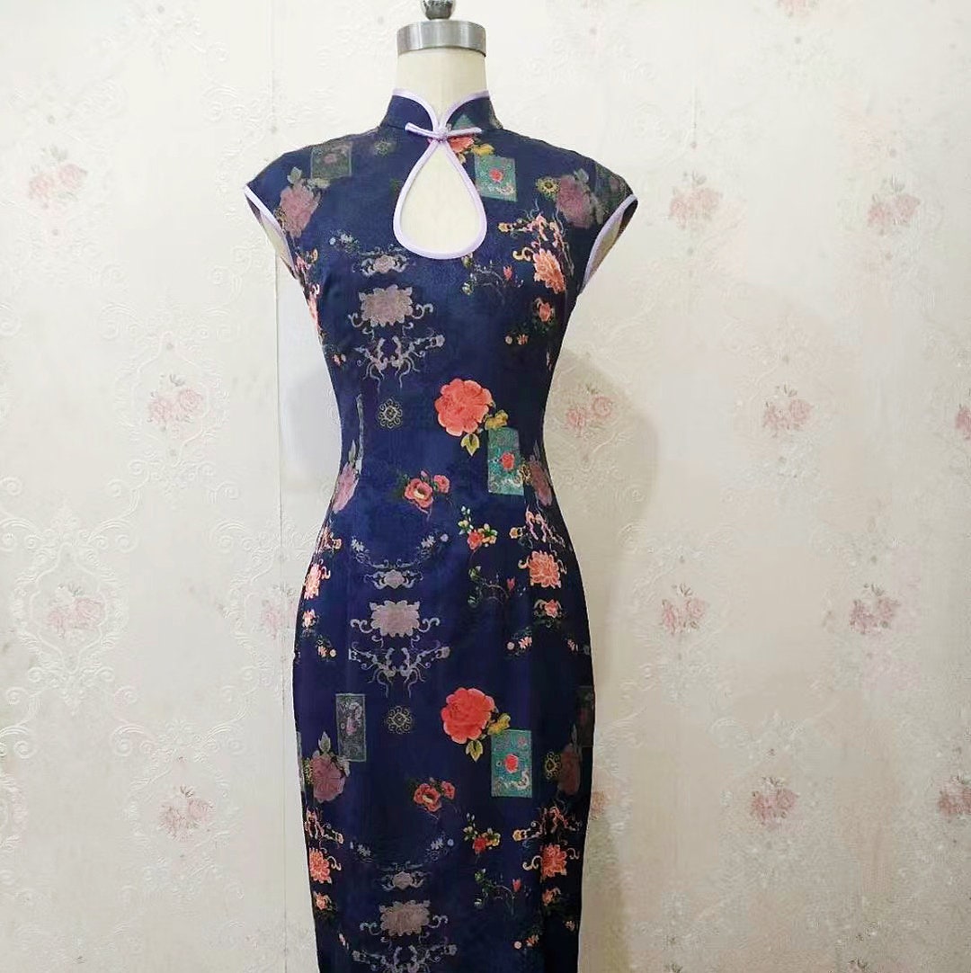 Custom Jacquard Blue Cheongsam Gown | Sleeveless Modern Qipao | Tea ...