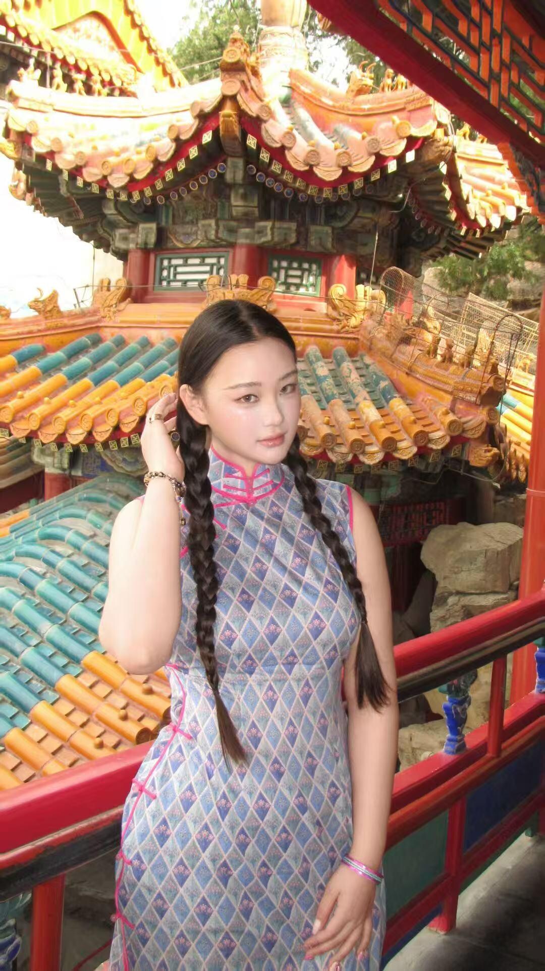 Handmade Cheongsam Dress: Custom Modern Qipao Ball Gown - Etsy