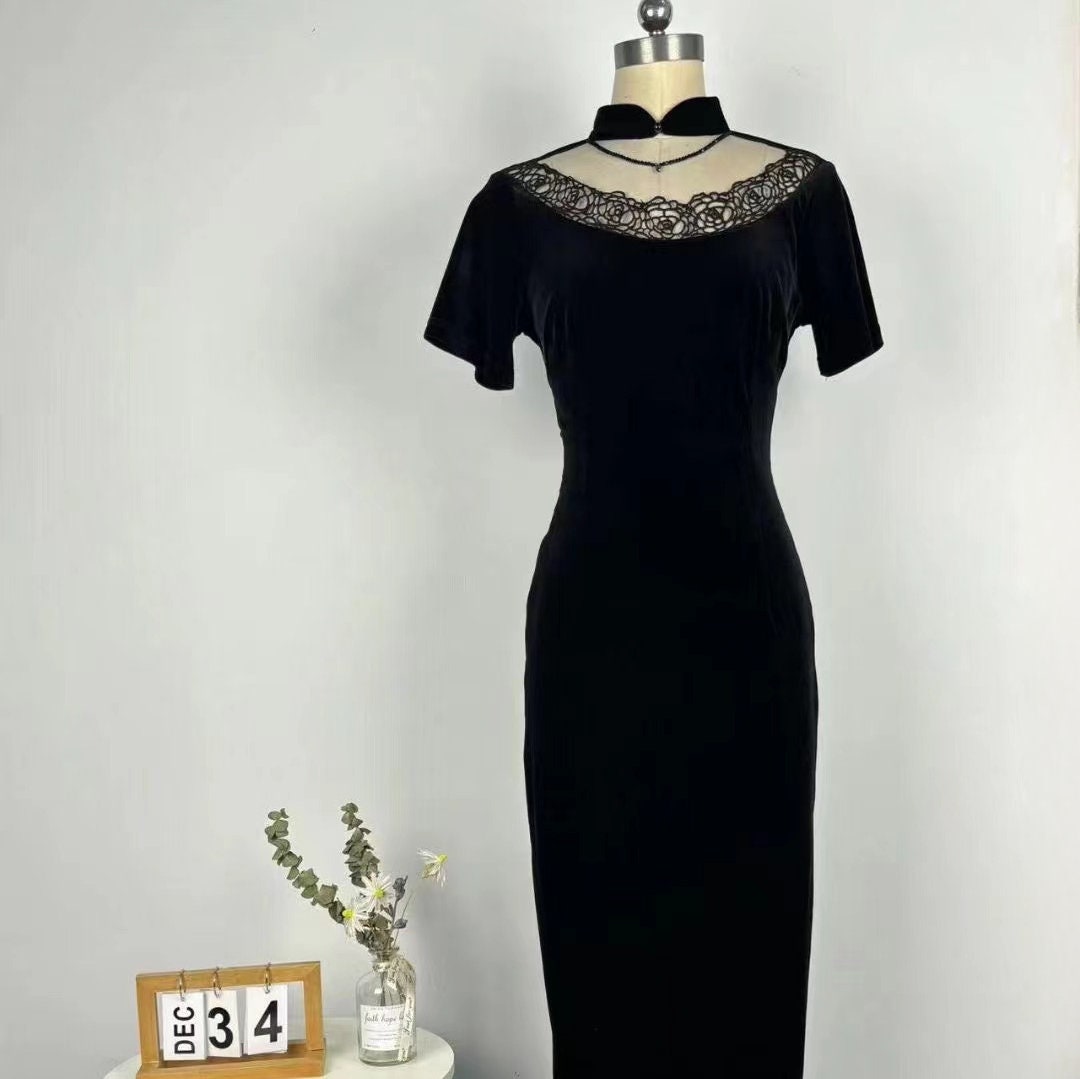 Handmade Custom Cheongsam Gowns. Black Velvet Modern Qipao. Vintage ...