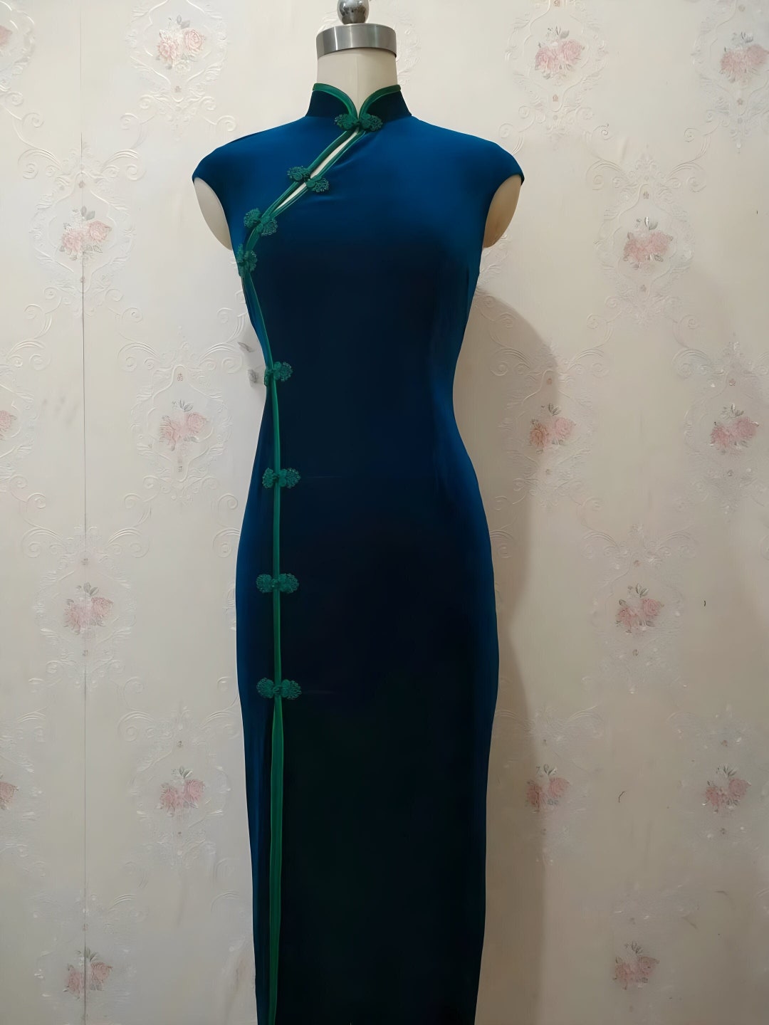 Customized Traditional Blue Cheongsam Dress Velvet Modern Qipao Tea ...