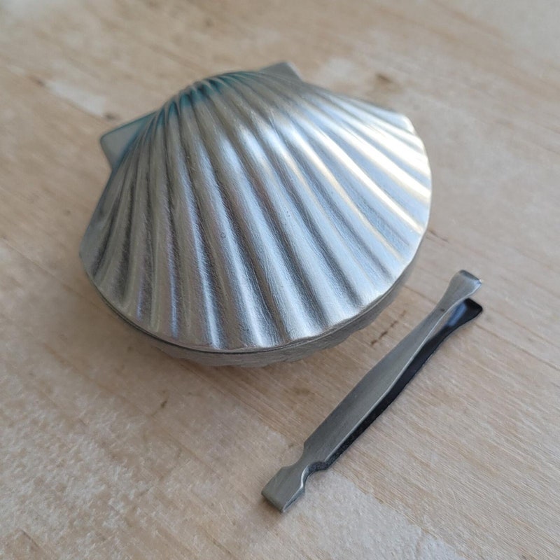 Shell Pill Box - Etsy