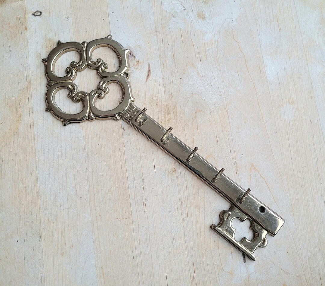 Porta-chaves de latão, chave grande vintage polida para pendurar com 5 ...