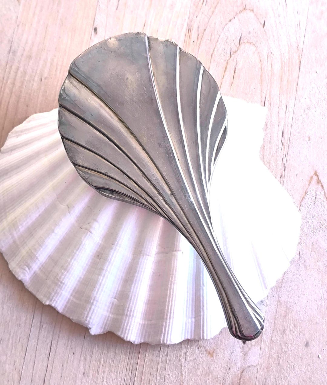 Vintage Silver-plated Shell Hand Mirror With Box – 1970s Scallop Design ...