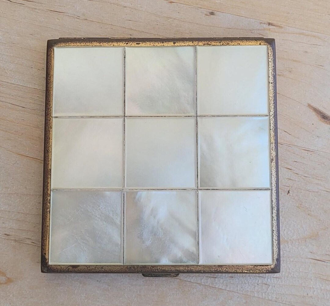 Vintage Mother of Pearl Compact Powder AGME, Square Mop Swiss Made ...