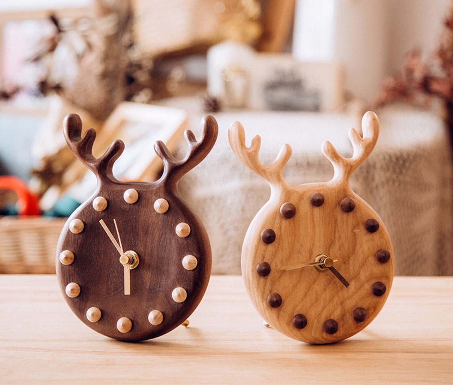 Deer Antlers Wooden Clock Black Walnut/white Wax Wood Clock - Etsy
