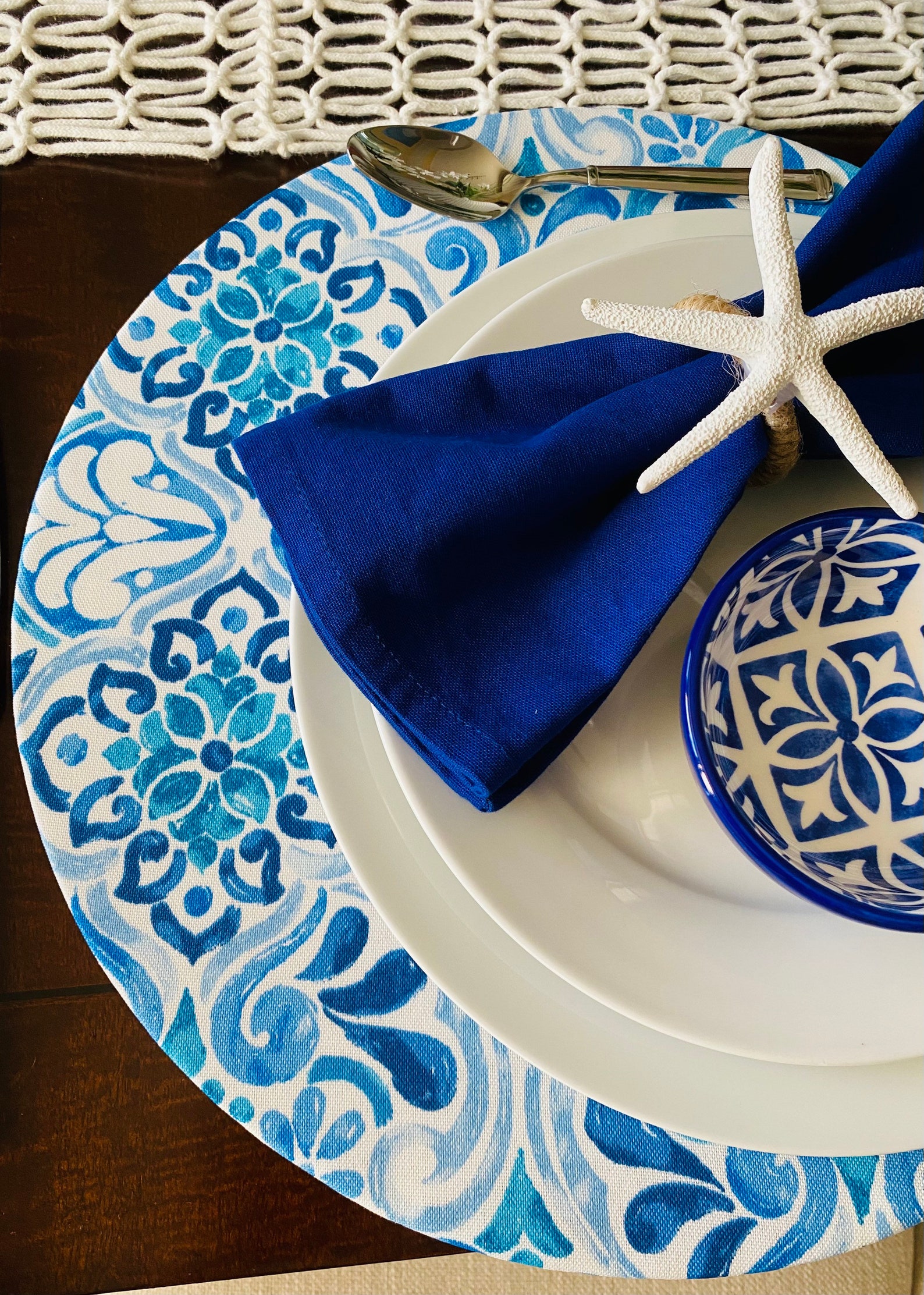 Blue Tiles Charger Plate Covers (set of 4) Covers for Sousplat ...