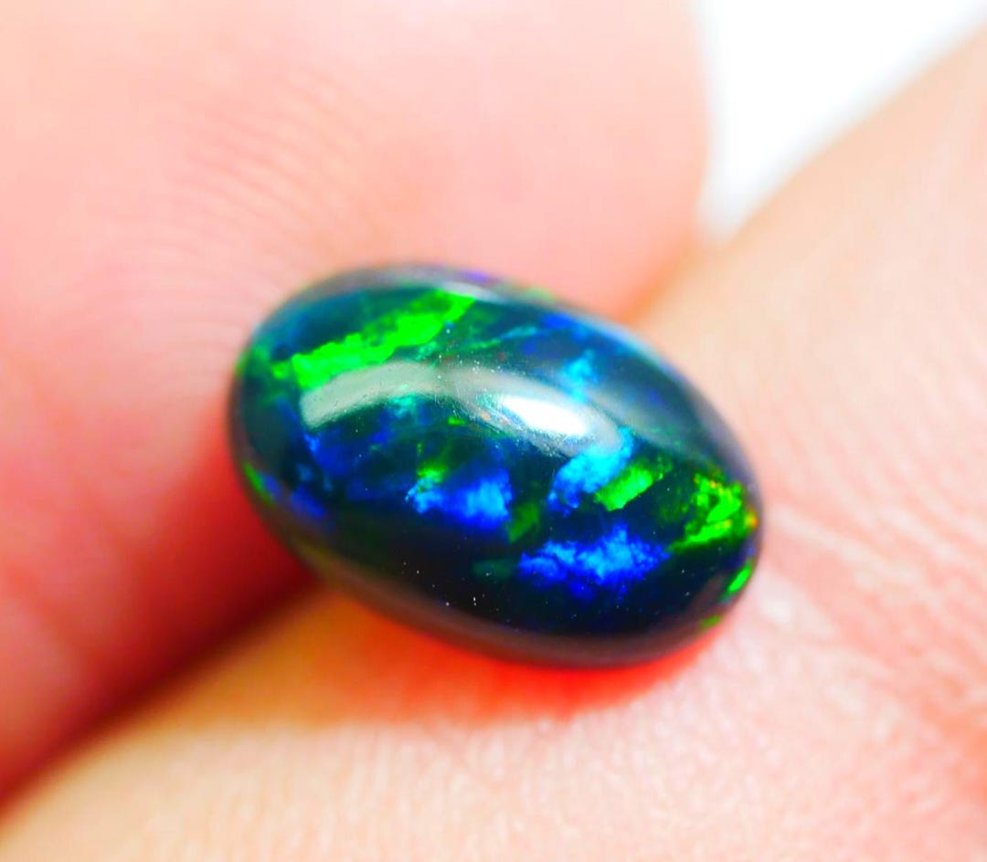1.25ct Ethiopian Black Opal, Welo Opal, Sparkling Fire, Oval Opal Cab ...