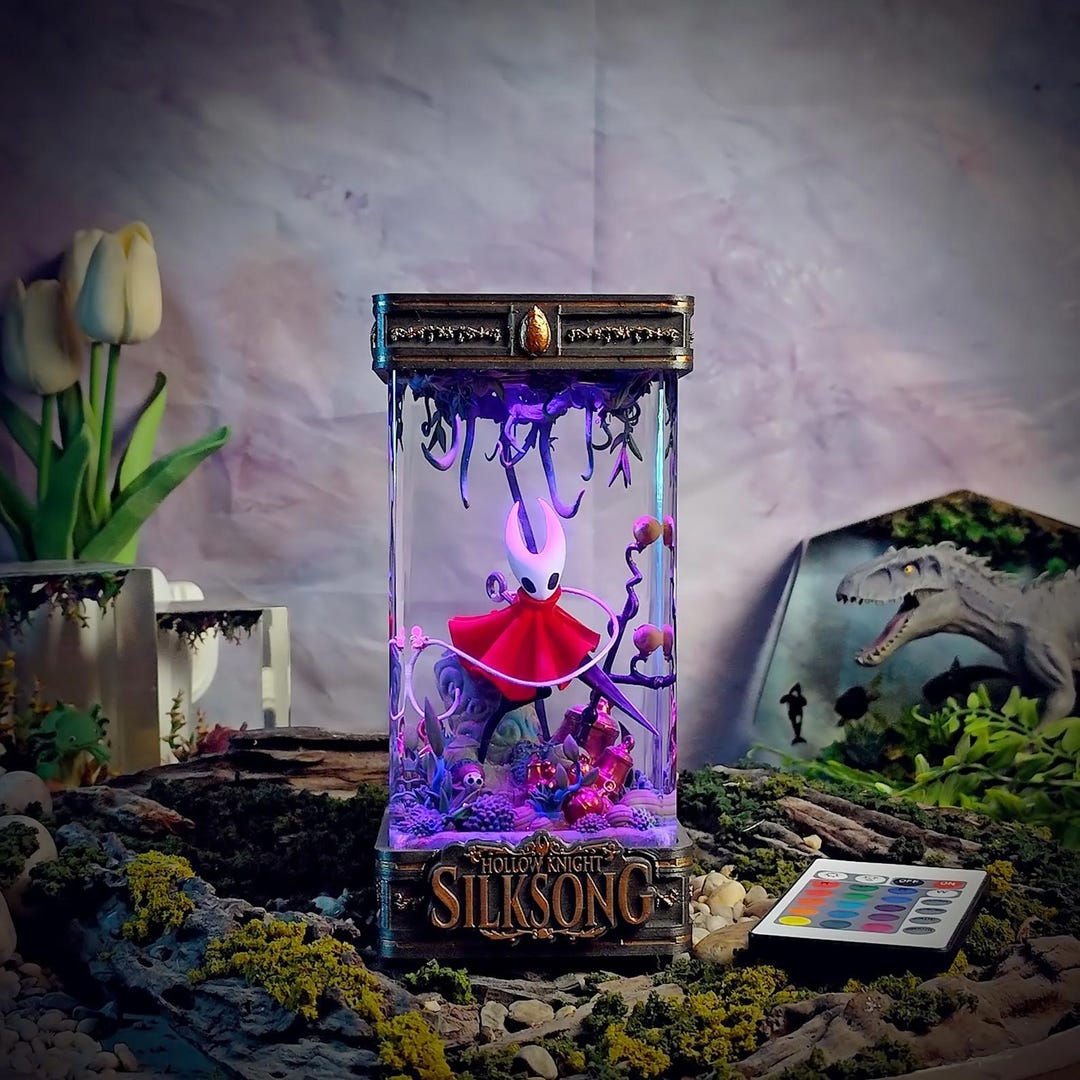 Hornet Resin Lamp, Hollow Knight Silksong Decor, Handmade Gamer Light ...