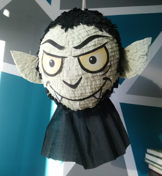 Drakula Piñata Halloween Pinata Vampire Pinata Haloween | Etsy