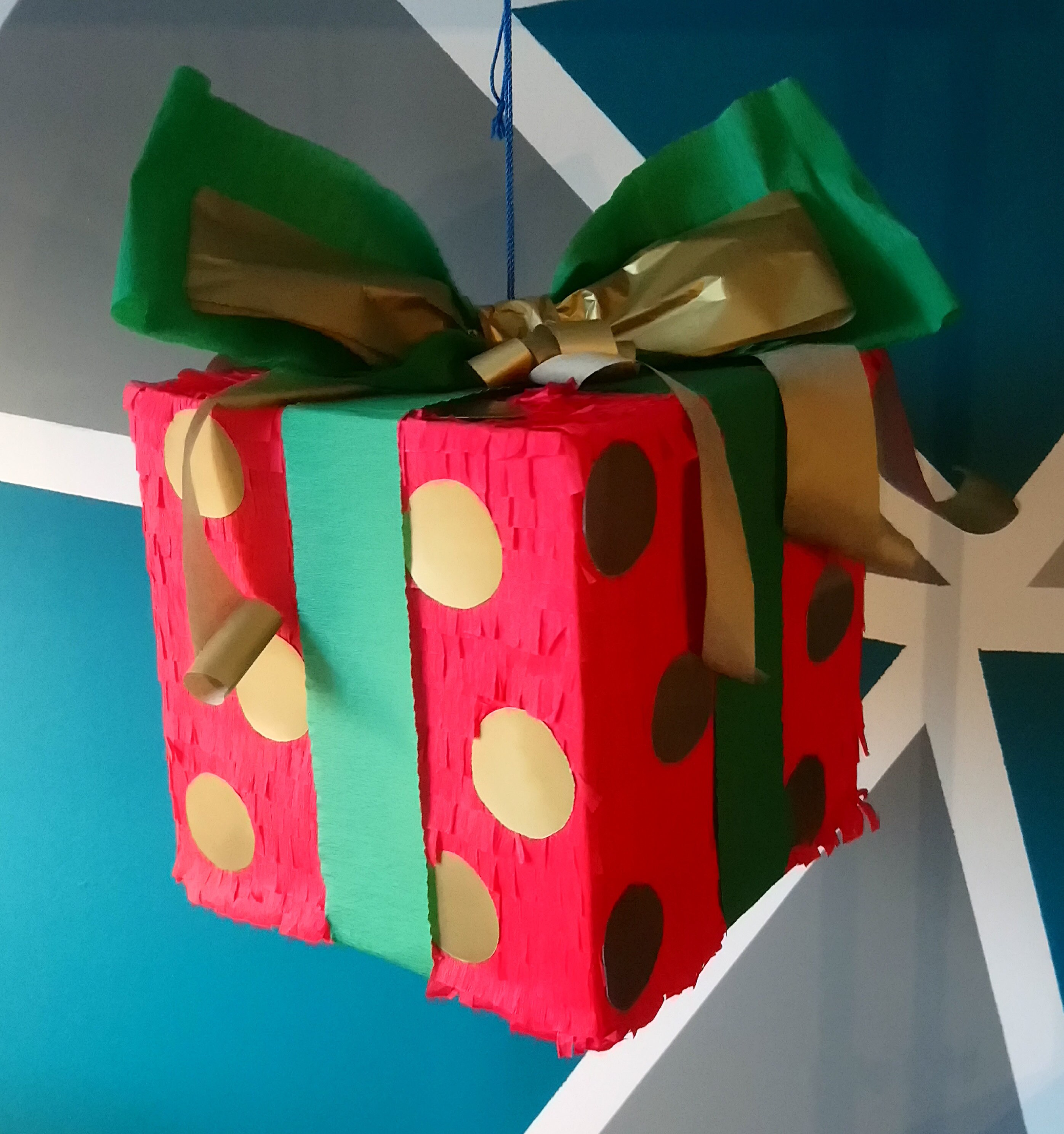 Piñata de Navidad / Piñata de regalo de Navidad / Piñata de | Etsy