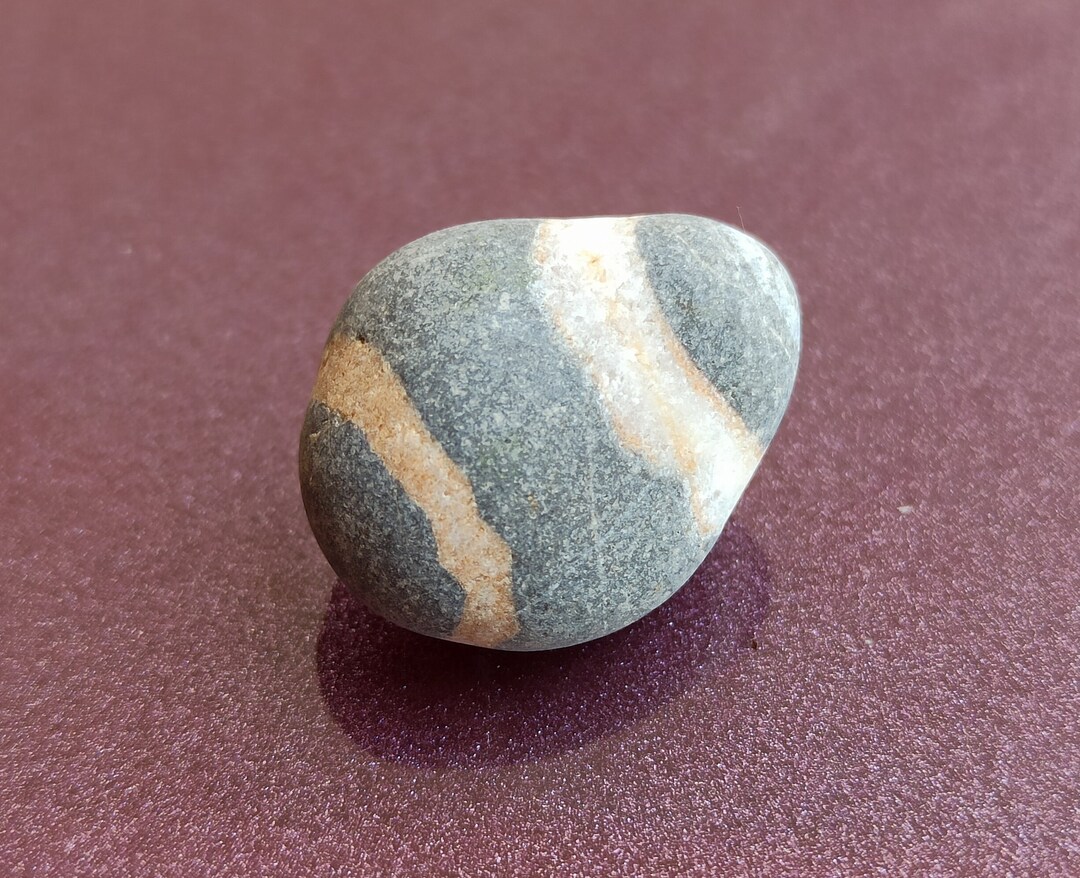 Irish Hag Stone: Beach Wishing Stone Amulet - Etsy