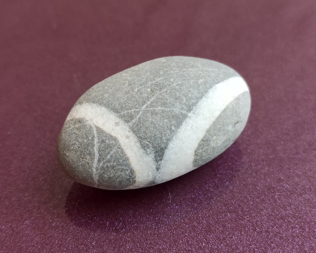 Irish Hag Stone: Beach Wishing Stone, Healing Crystal Amulet - Etsy