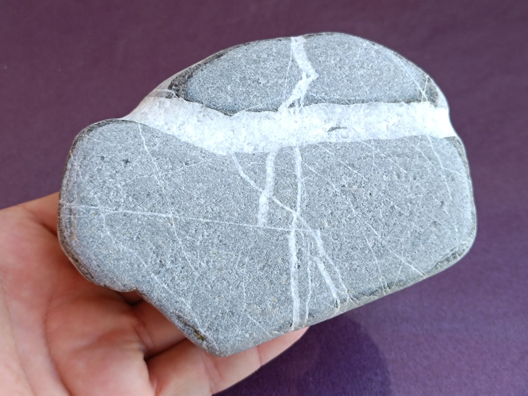 Irish Hag Stone: Beach Wishing Stone Amulet - Etsy
