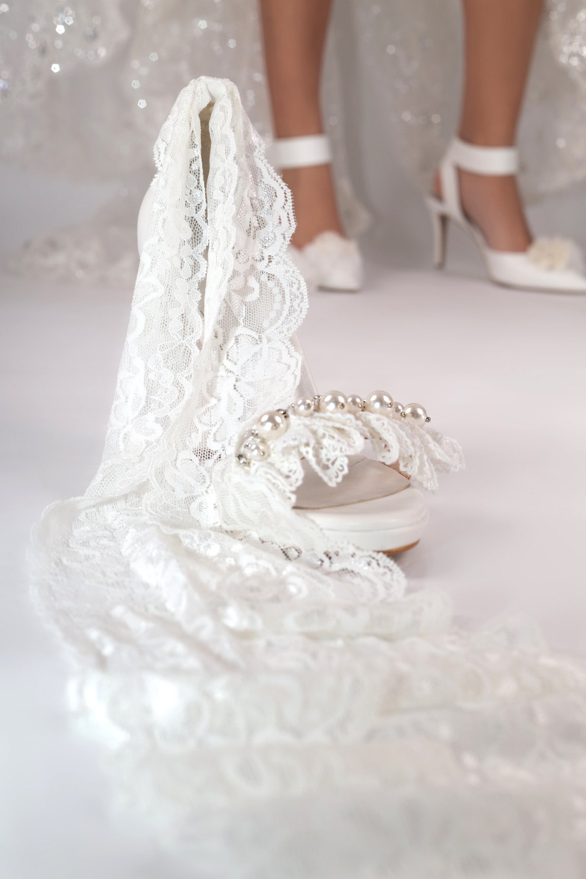 Custom Romantic Lace Block Sandals, Lace Wedding Sandals, Bridal Sandal ...