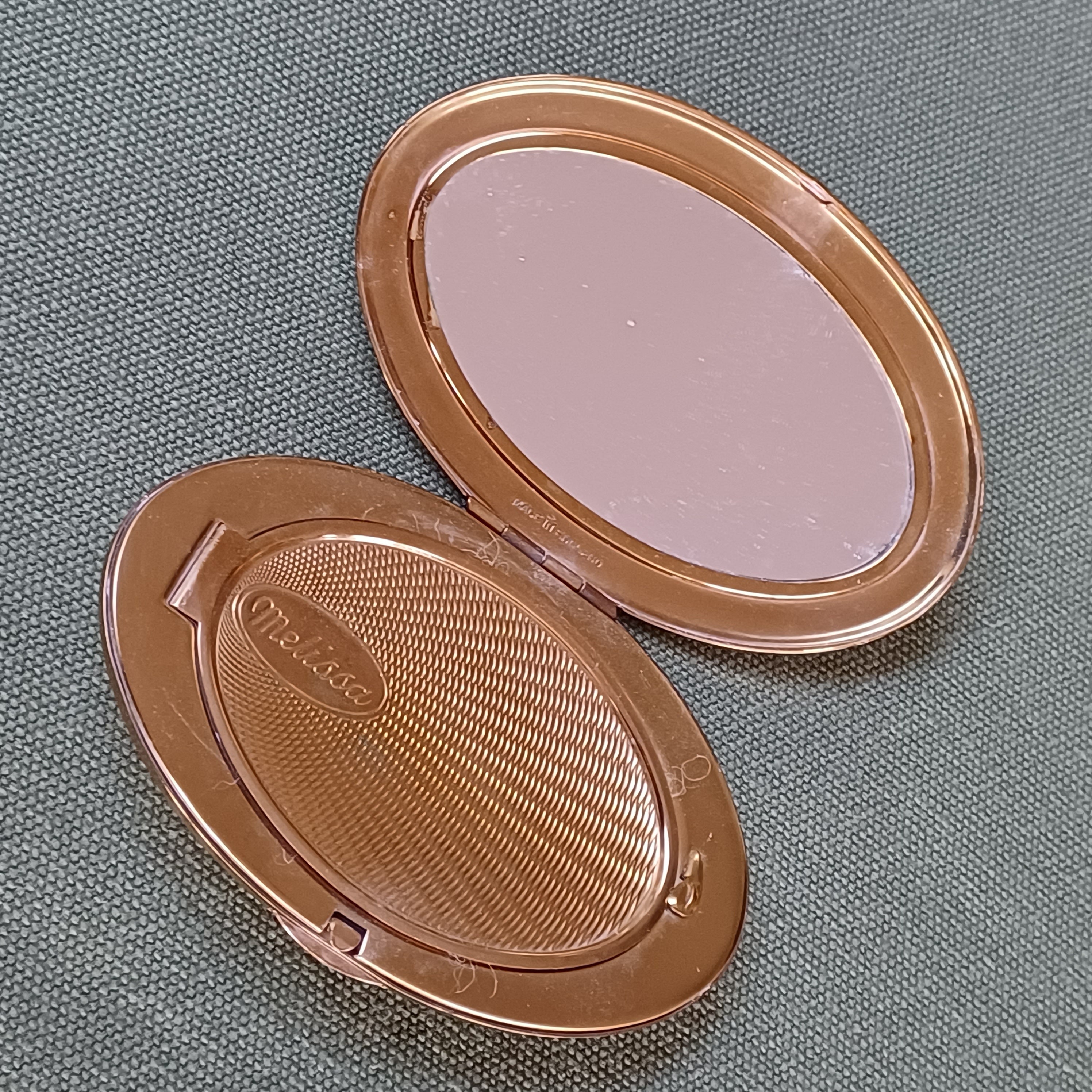 MELISSA Vintage Compact, Antique Compact, Powder Compact, Oval Compact ...