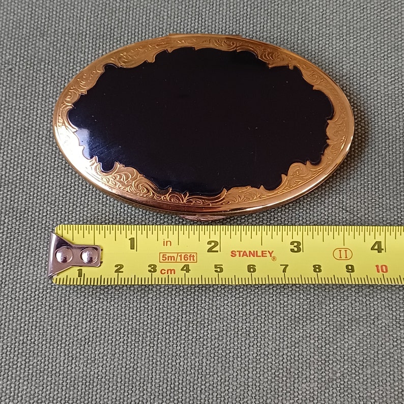 MELISSA Vintage Compact, Antique Compact, Powder Compact, Oval Compact ...