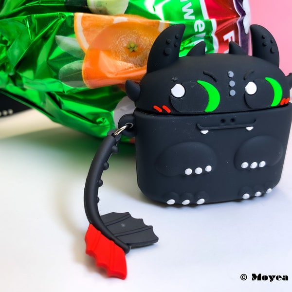 Toothless and Light Fury AirPod Case - Etsy