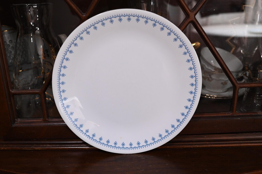 Vintage Corelle Corning Ware Blue Garland Snowflake Plates - Etsy