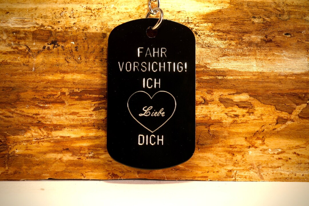 Llavero DogTag Conduzca con cuidado - Etsy España