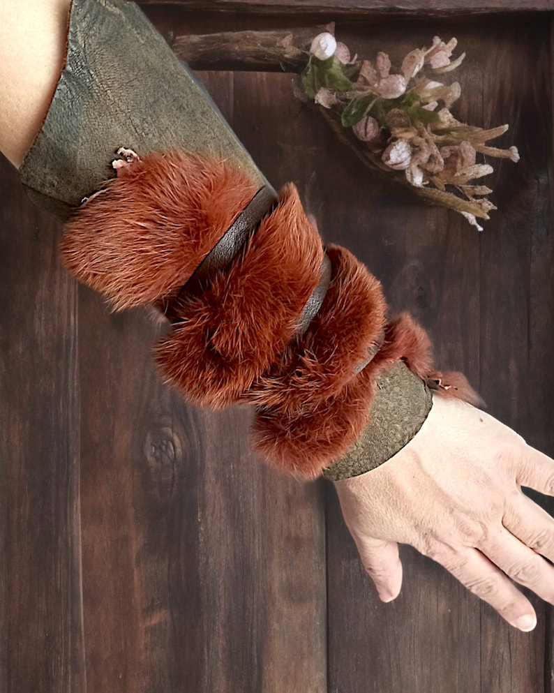 Fox Fur Fluff Leather Armor, Medieval Fur Bracelet, Viking Brooch Arm ...