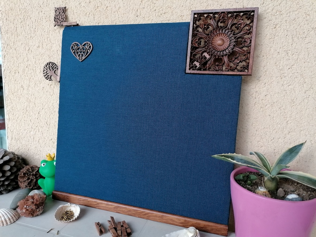 Jewelry Display Frame Photos Artisanal Painting in Cork and Cotton ...