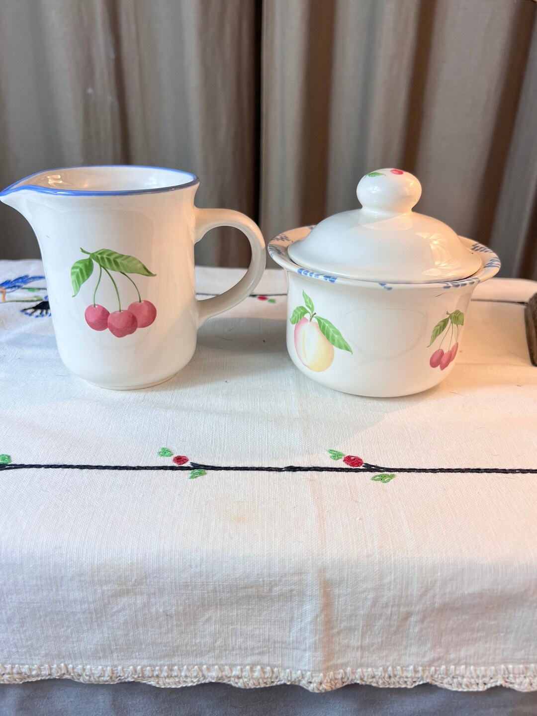 Pfaltzgraff Hopscotch Pattern Fruits Sugar Bowl/ Creamer Milk Set Ceramic Kitchen Stoneware ...