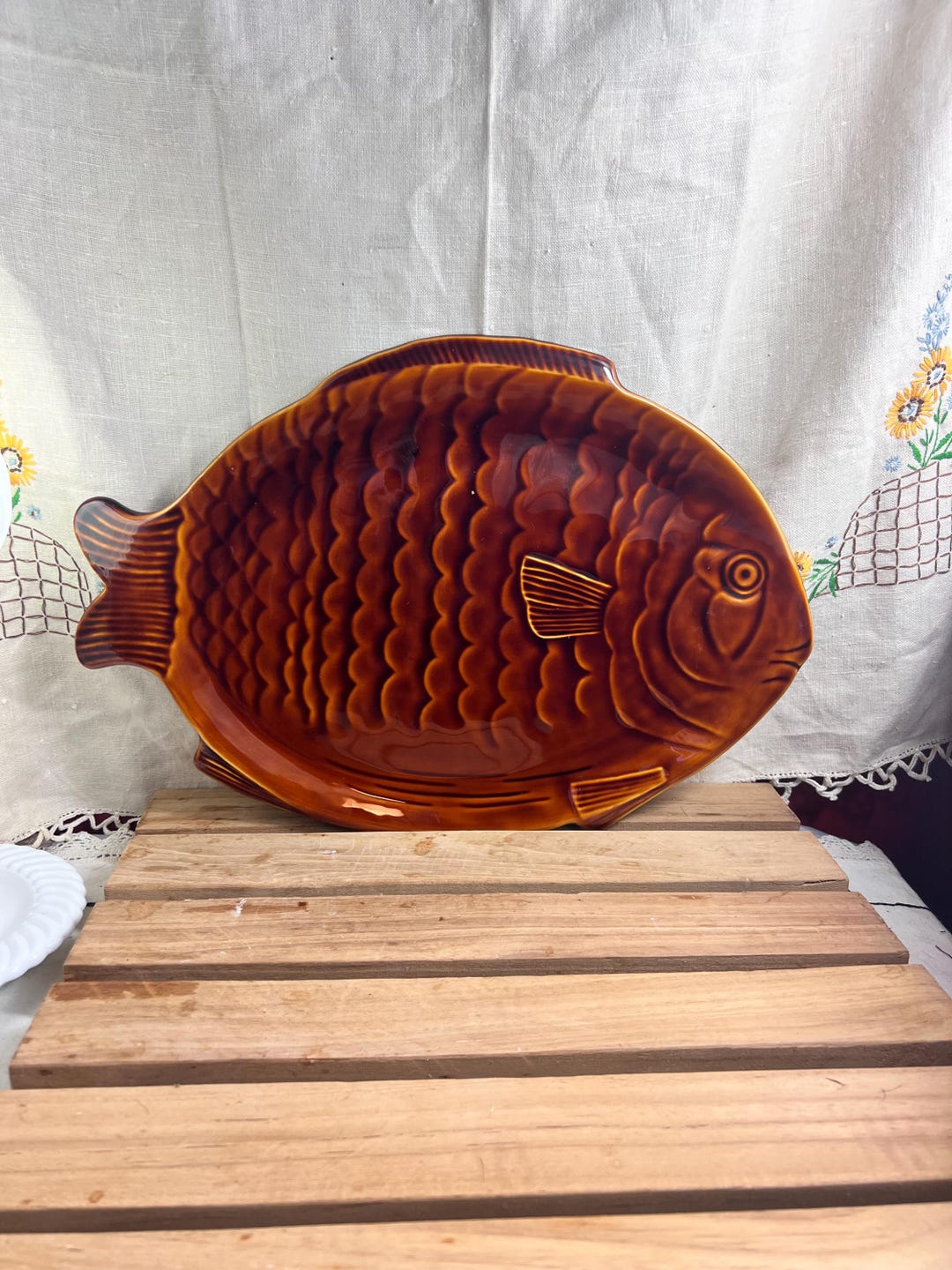 Fish Shaped Platter in Brown Majolica Style Glazed Ceramic~segovia ...