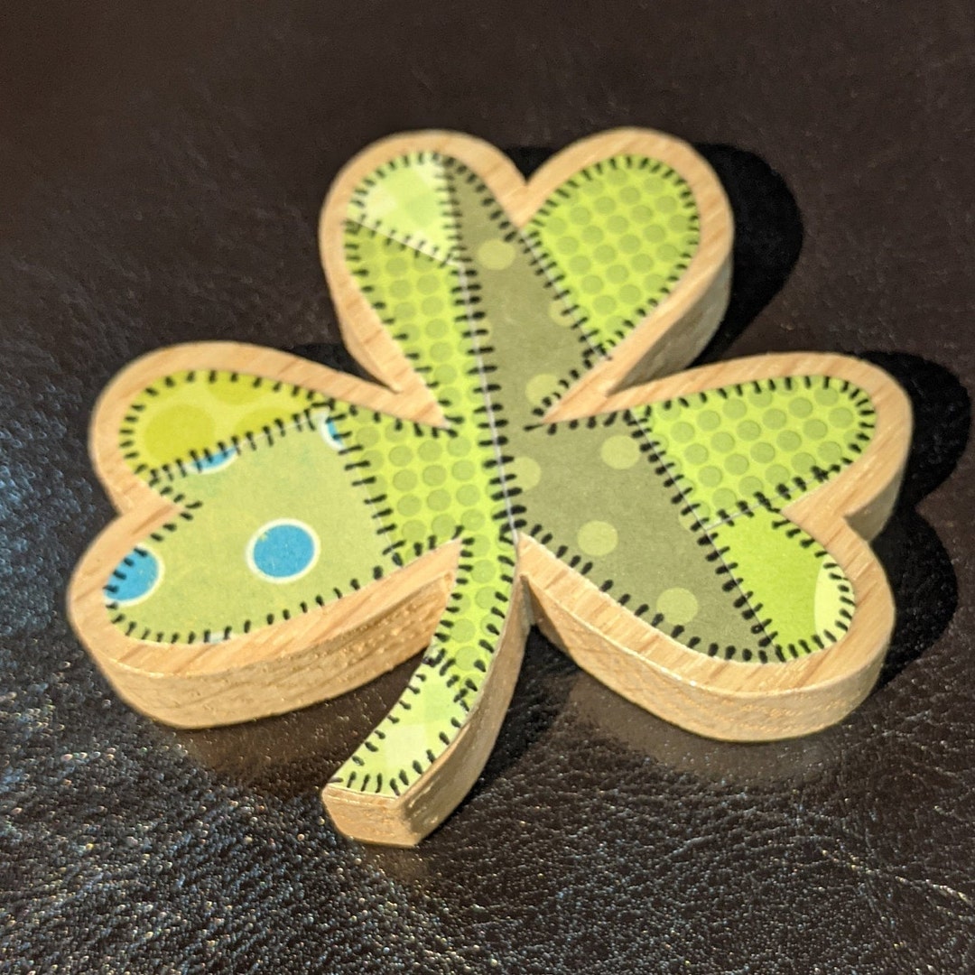 Shamrock Magnet in Solid Oak - Etsy